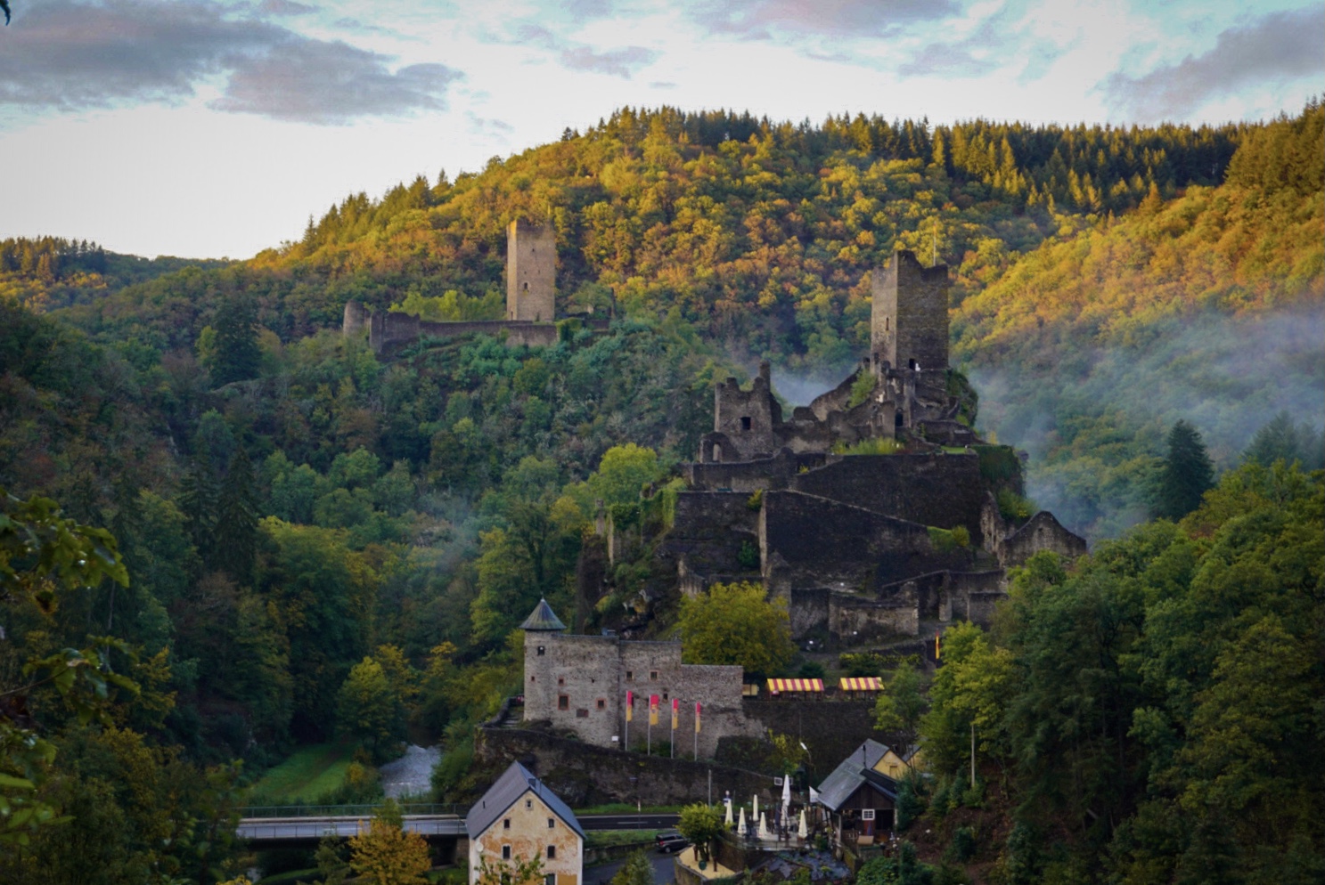 Die Niederburg – Manderscheider Burgen